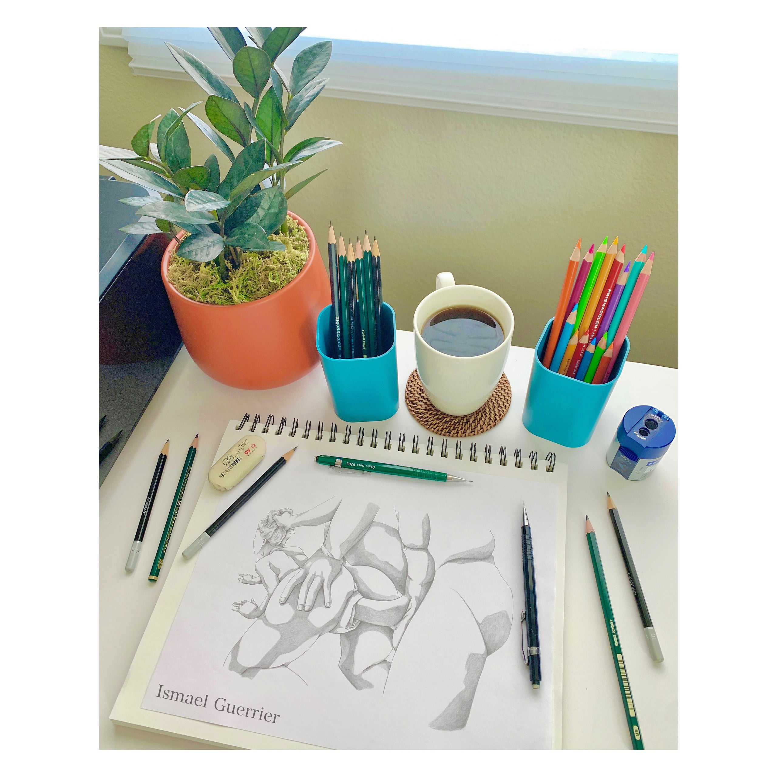 Behind Her #24 - Moonlight Version - Drawing Desk | Ismael Guerrier Art