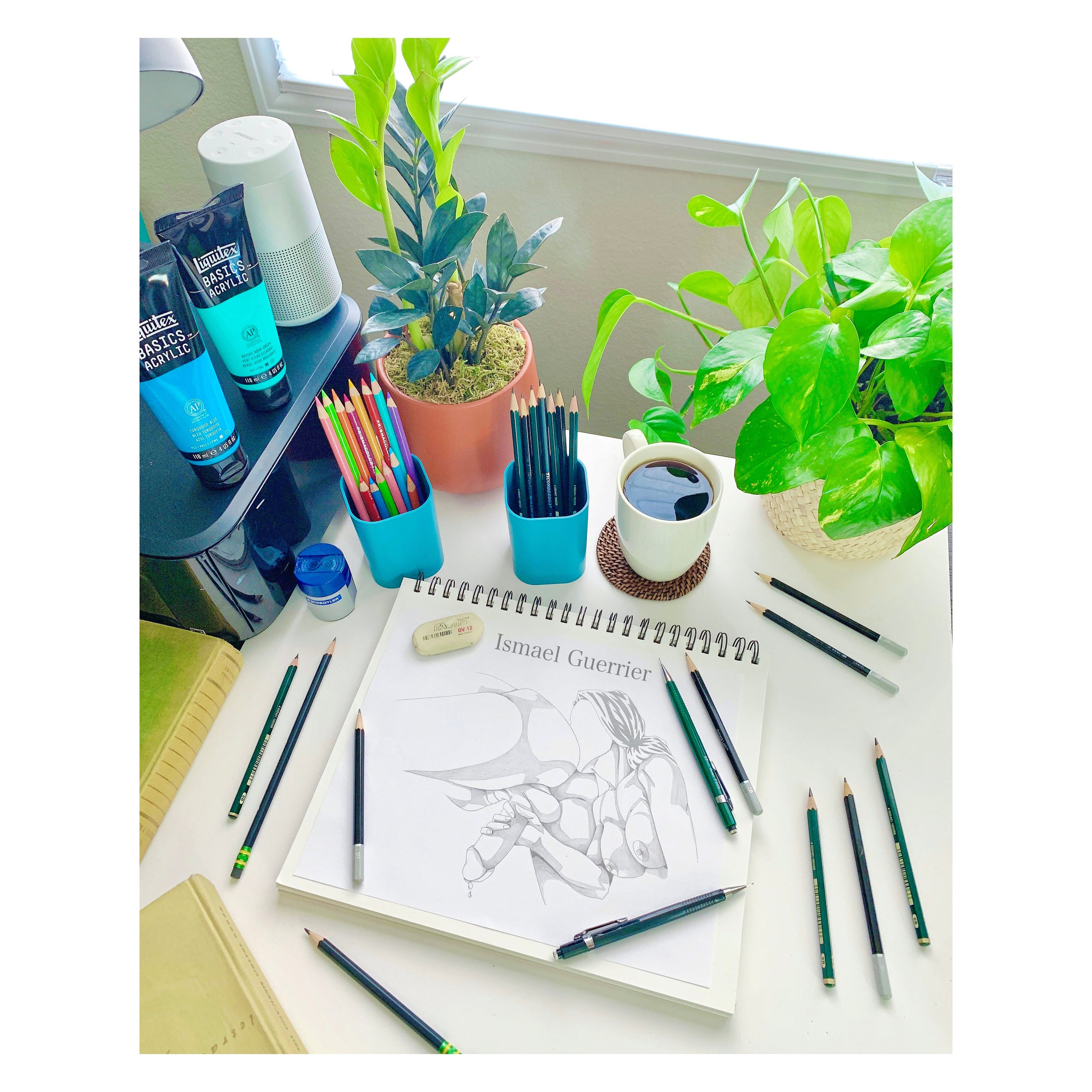 Under Her Control #15 - Moonlight Version - Drawing Desk | Ismael Guerrier Art